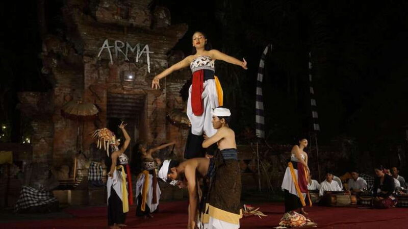 Ubud: Legong, Sacred Sanghyang & Ramayana Ballet Show Ticket - Who Should Consider This Tour?