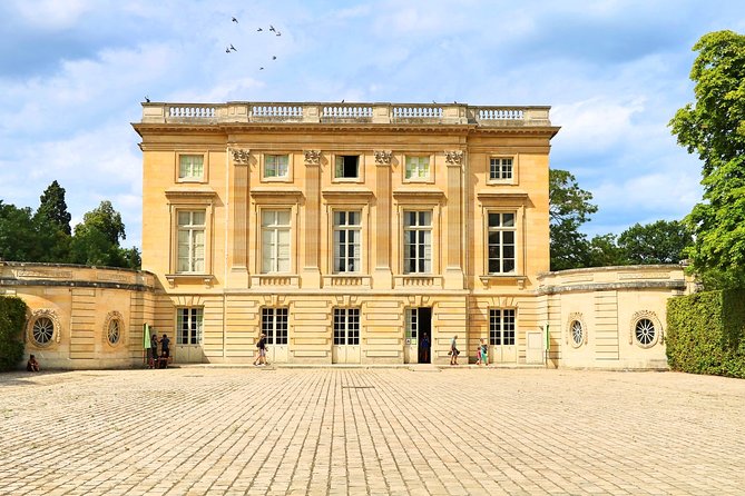 Versailles Palace Best of Estate Private Day Tour with Lunch & Queen's Hamlet - The Sum Up: A Day of Elegance and Insight