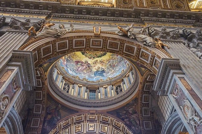 VIP Guided Tour Rome Colosseum, Vatican Museums, lunch included - FAQ