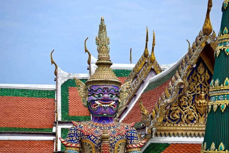 Walking tour Grand Palace, Emerald Buddha and Wat Pho - What’s Included and What’s Not