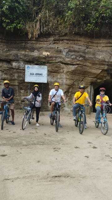 Yogya Hidden Gems Heritage Bicycle Tour - FAQ