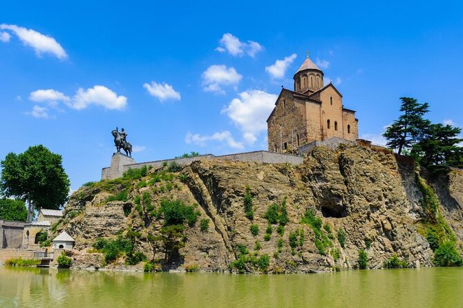 4-Hour Walking Tour in Tbilisi with the cable car ride - Key Points