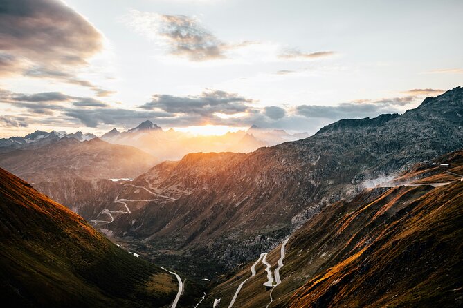4-Day Swiss Alps Porsche Drive: Interlaken, Furka-Grimsel-Susten - Who Should Consider This Tour?