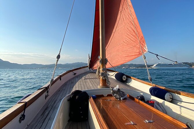 4-Hour Guided Boat Tour with Aperitif at Sunset in Spezia - In The Sum Up