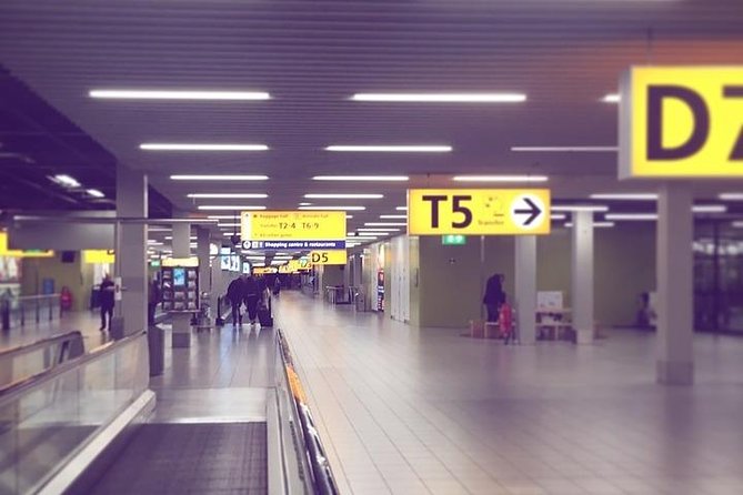 Amsterdam Private Departure Transfer to AMS Schiphol Airport - Who Should Consider This Transfer?