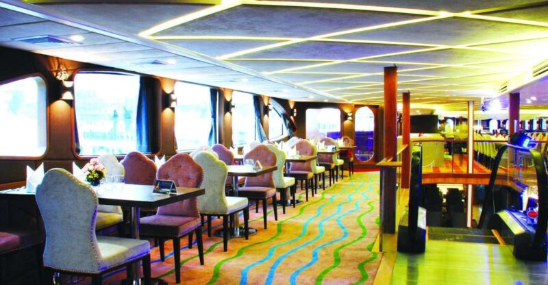 Bangkok: Wonderful Pearl Dinner Cruise at River City Pier - The Sum Up