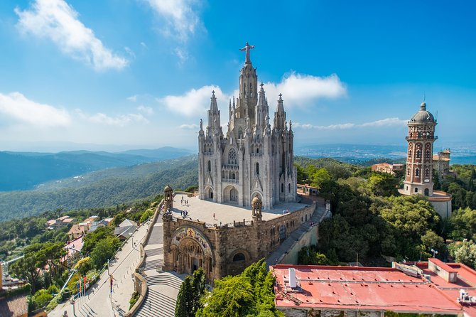 Barcelona Highlights Private Guided Tour with Hotel Pick-up - Want to Know More?