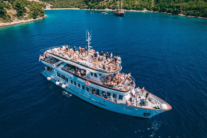 Blue Lagoon, Shipwreck & Maslinica from Split with LUNCH & DRINKS - Extra Details and Practical Tips