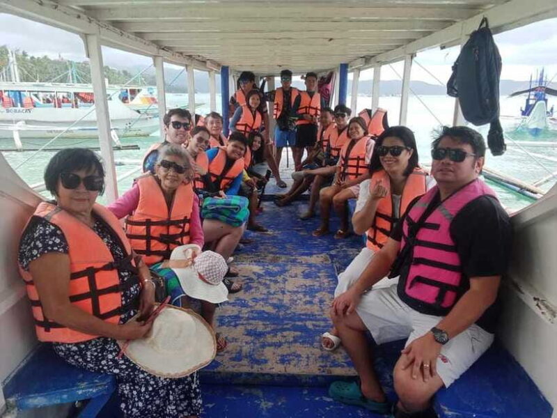 Boracay: Group Island Hopping w/ Lunch and Crystal - The Sum Up