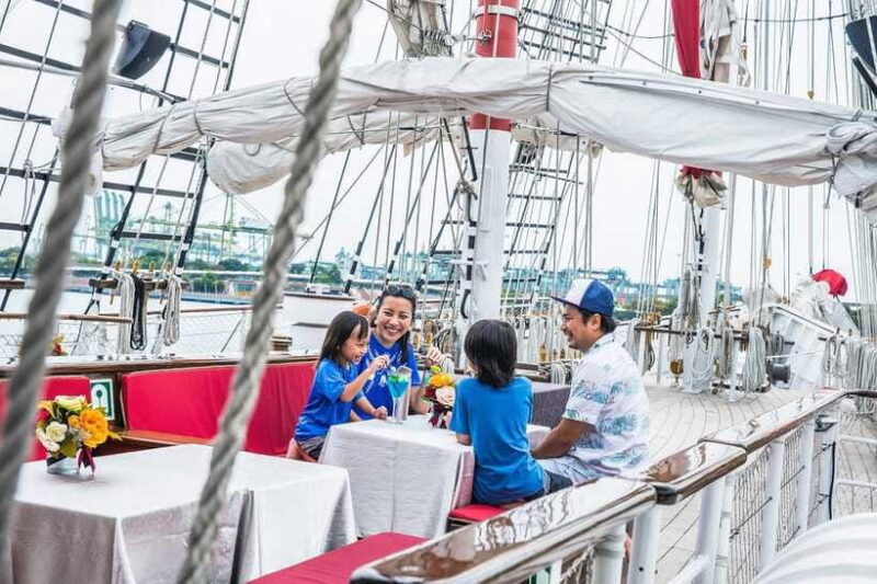 Breakfast Cruise onboard a Tall Ship Royal Albatross - FAQ