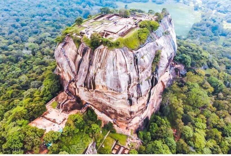Colombo/Negombo: Exclusive Sigiriya Rock & Dambulla Cave - Who Should Consider This Tour?