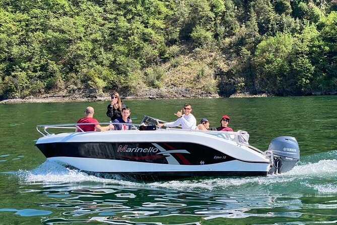 ComeToComo_Boat Tour from Argegno in Compact Cruiserboat - Who Should Consider This Tour?