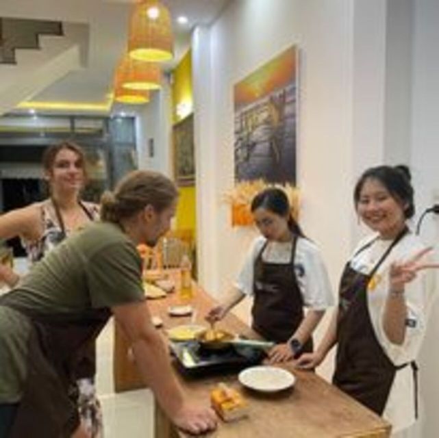 Da Nang: Cooking Class and tasting Pho with Local Girl - FAQ