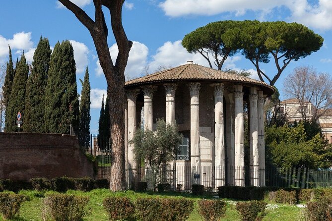 Day drinking in Rome & Scandalous Roman History - Who Will Love This Tour?