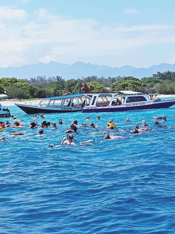 Do snorkeling trip at tree Gilis with Glass bottom boat - FAQs