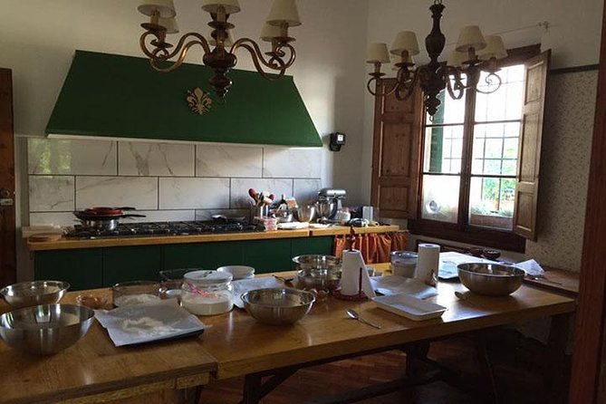 Florence Small-Group Pasta Class with Seasonal Ingredients - Who Should Consider This Experience?