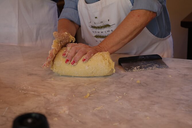 Focaccia and Pesto Cooking Class in the Roman Countryside - Who Will Love This Tour?