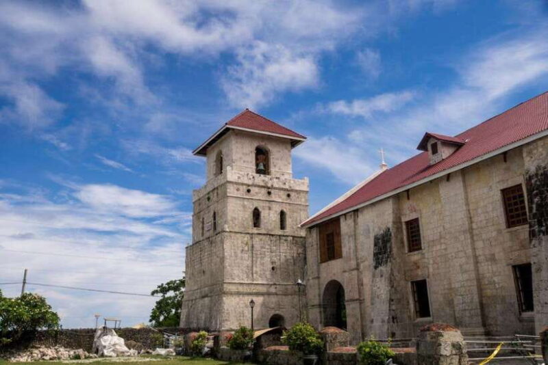 From Cebu City: Bohol Island Highlights in One Day - The Highlight: Loboc River Cruise
