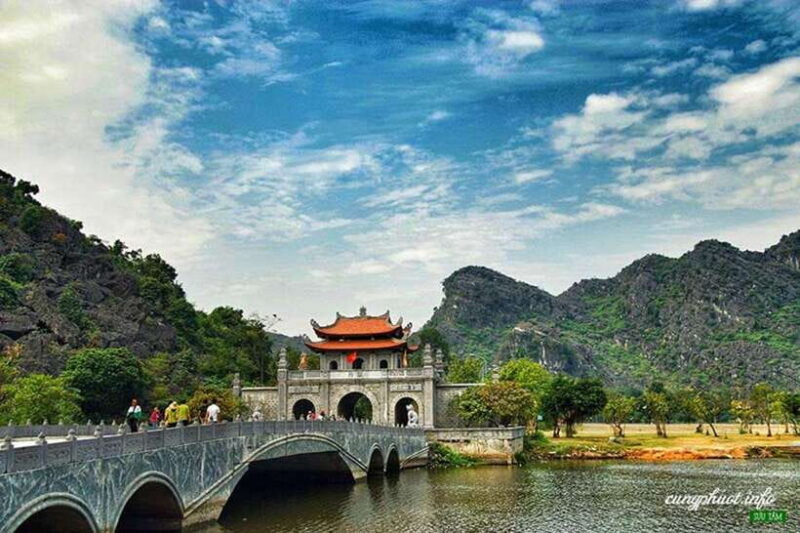 From Hanoi: 2-Day Ninh Binh Tour w/ Trang An & 5 Hotel - Day 2: Panoramas, Treks, and Return to Hanoi