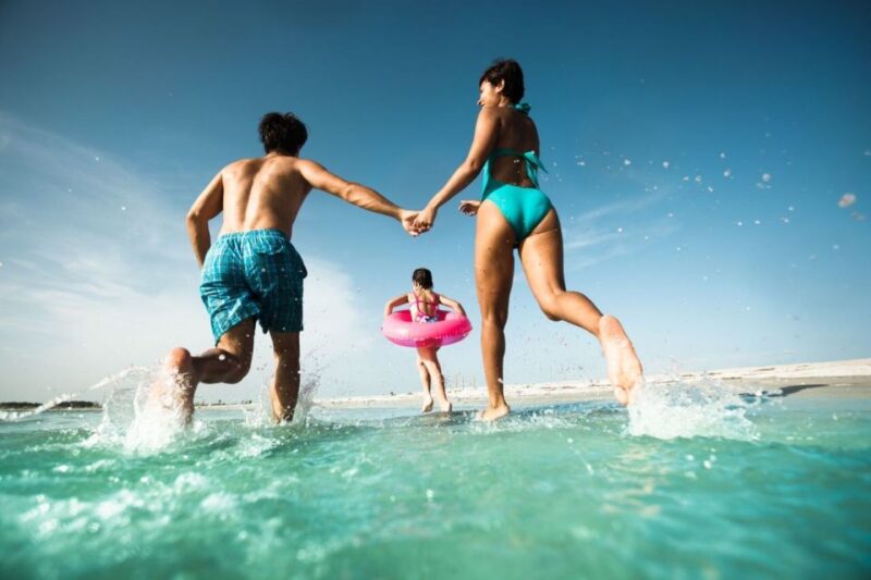From Orlando: Clearwater Beach and Marine Aquarium Admission - FAQ