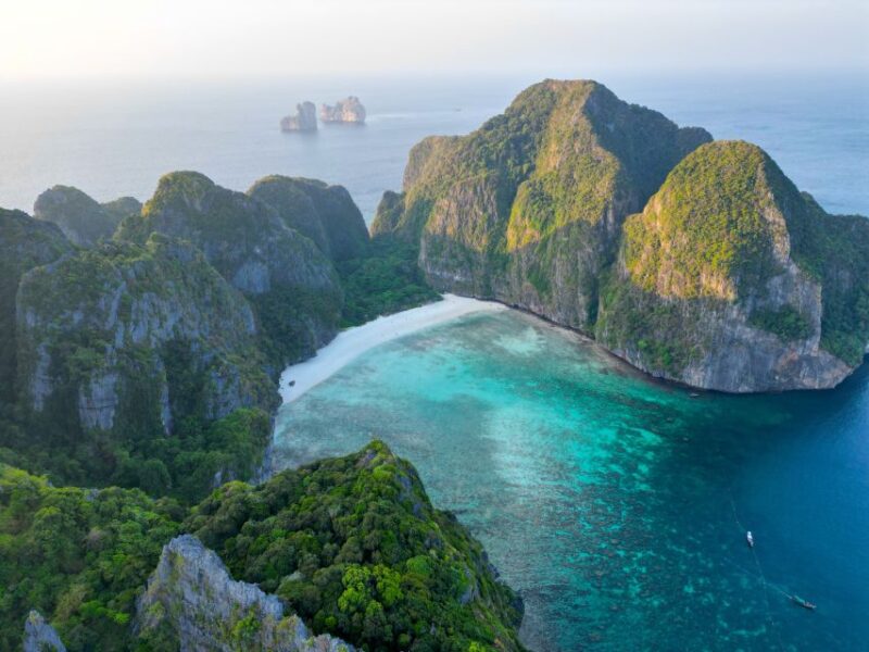 From Railay: Day Trip to Phi Phi with Private Longtail Tour - The Authentic Touch: Why Travelers Love It
