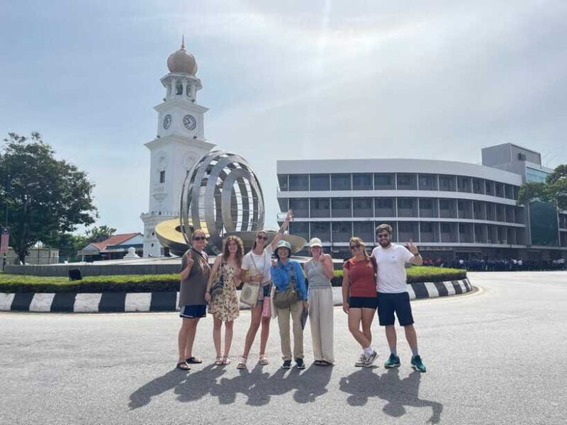George Town: Heritage Walking Tour with Street Food Tasting - Authentic Experiences and Traveler Feedback