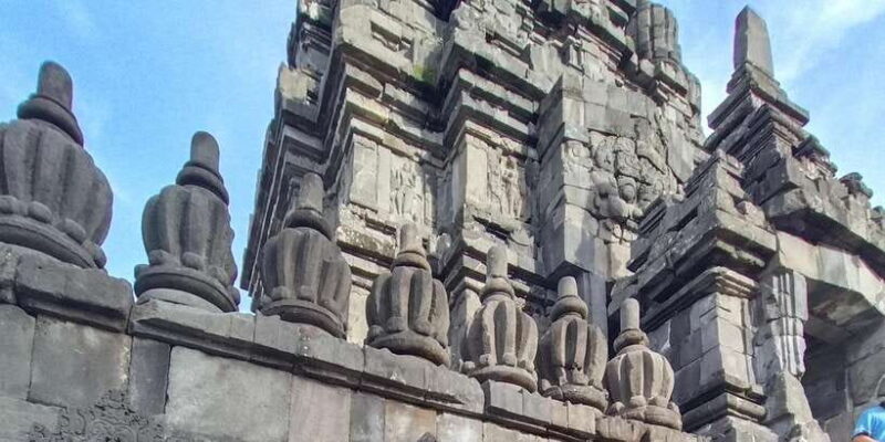 Guarantee Borobudur Temple Structure & Prambanan. - Authentic Experiences and Traveler Feedback