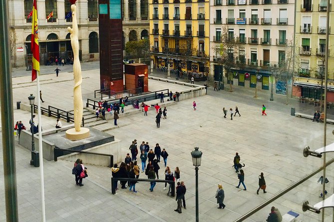 Guided tour of the Reina Sofia Museum in Madrid, entrance fees and pick up at the hotel. - The Sum Up