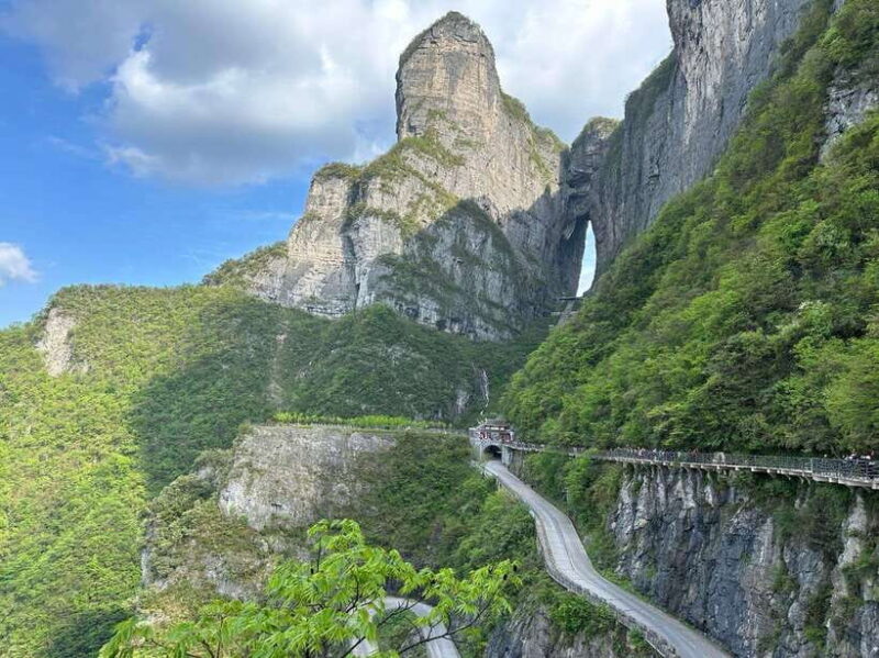 Guilin to Zhangjiajie 5D4N Private Tour - The Value of a Private Guided Tour