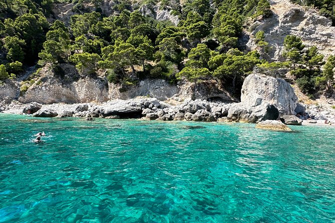 Half-day private boat tour of Capri - Anacapri: Relaxation and Caves