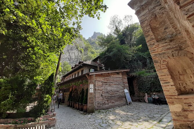 Half-Day Tour from Skopje: Millennium Cross and Matka Canyon - Authentic Traveler Perspectives