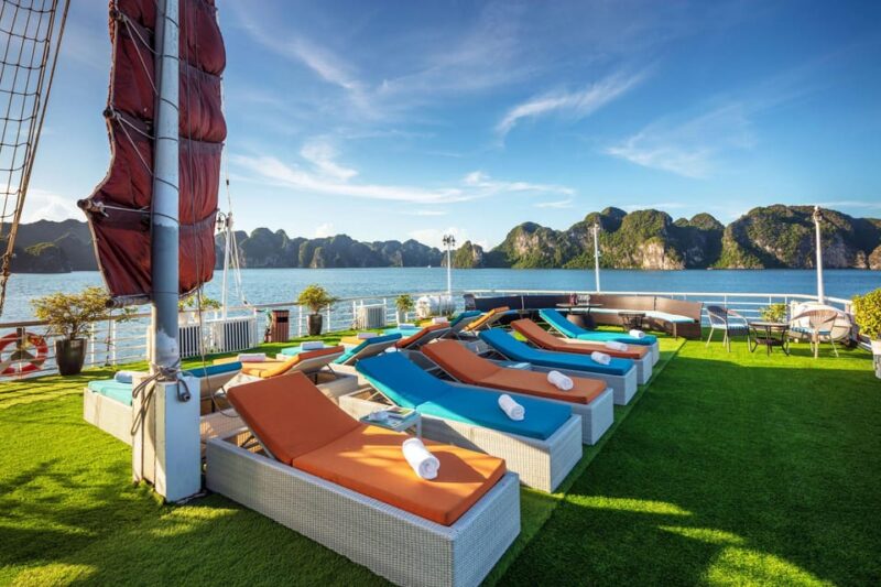 Hanoi: Ha long bay tour luxury cruise, private bancony,kayak - Who Should Consider This Tour?