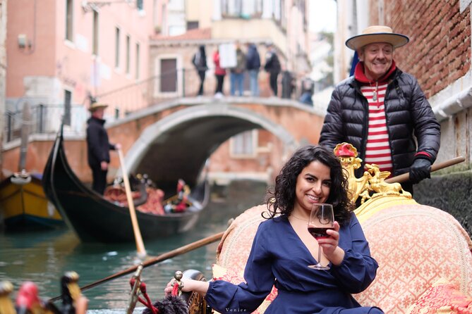Iconic Photos and Adventure in Venice - Who Will Love This Tour?