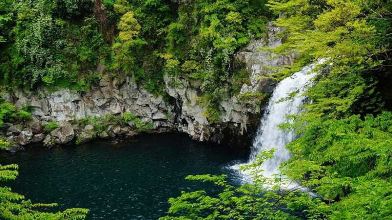 Jeju Island West Route One-day tour (optional attractions) - FAQ