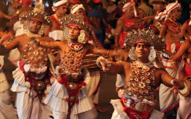 Kandy City Explore Full Day Tour , Like a Local - The Reviews Speak for Themselves