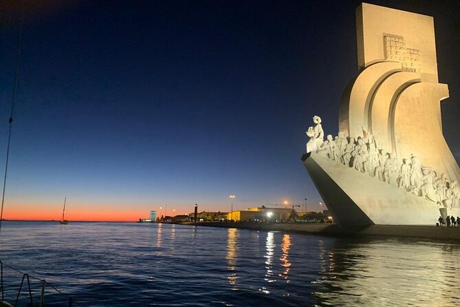 Lisbon Night Sailing Tour with a Drink- 2h Small Group Tour - Practical Details and Considerations