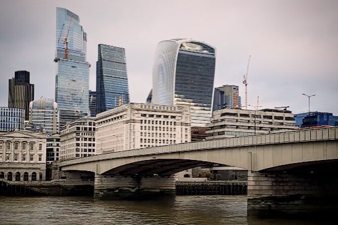 London Past & Present Backstreet Historical Tour - FAQs