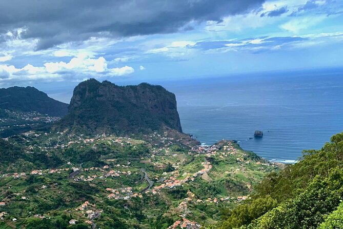 MADEIRA: Jeep Safari to Pico Arieiro & Santana local Houses - Transportation & Group Size