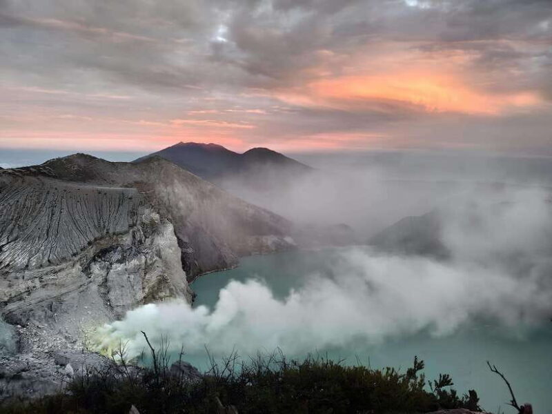 Malang: 2D1N Shared Tour of Mount Bromo & Ijen Crater - The Travel Experience: Pros and Cons