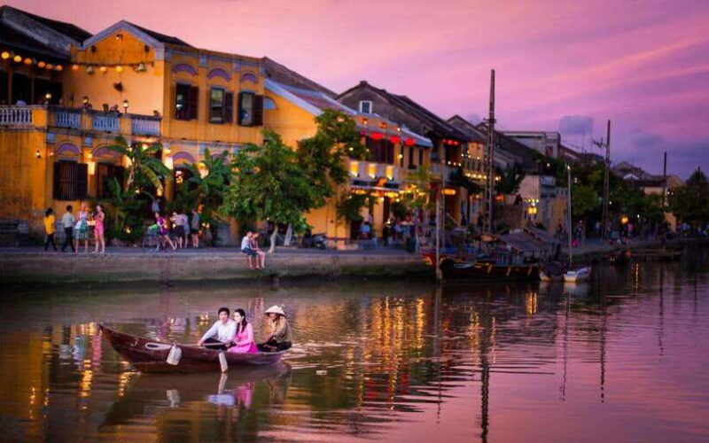 Marble Mountains, Silk Village, Coconut & Hoi An Night Tour - Midday Break at Silk Village