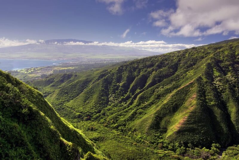 Maui: Waterfalls of West Maui and Molokai Helicopter Tour - FAQ