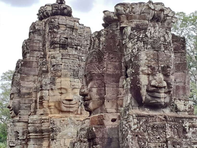 Mixture of temples and waterfall. - Practicalities: What to Expect