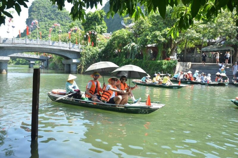 Ninh Binh : Hoa Lu, Trang An & Mua Cave 1 Day Trip - Authentic Experiences and Authenticity