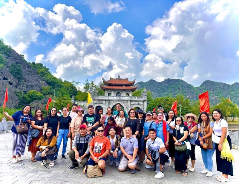 Ninh Binh Private Tour: Hoa Lu-Tam Coc-Mua Cave and Cycling - Who This Tour Is Best For