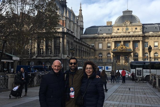 Notre Dame quartier & Ile de la Cité Private 2-Hour Walking Tour in Paris - The Sum Up
