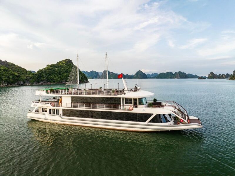 Omkara Halong Indian Cruise - What You Should Consider