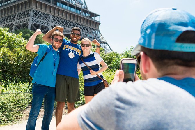 Paris Highlights Bike Tour: Eiffel Tower, Louvre and Notre-Dame - Musée d’Orsay