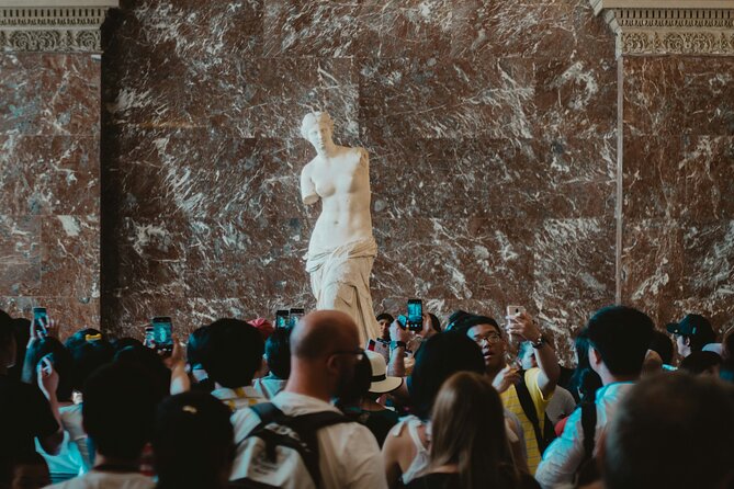 Paris: Louvre Museum Private Tour with Mona Lisa EN/FR/IT/ES/HI - Who Will Benefit Most?
