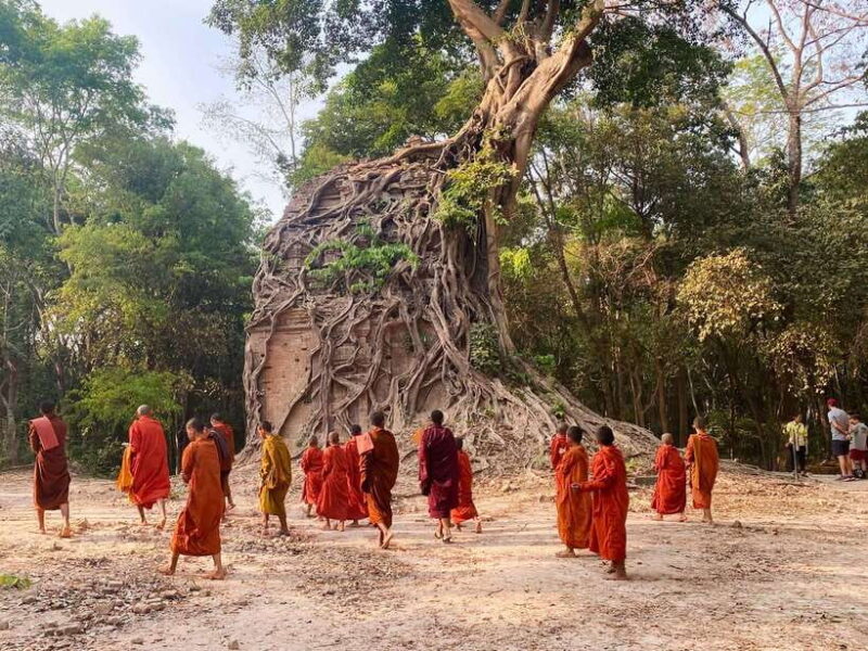 Phnom Penh - Siem Reap Road Transfer Plus Sightseeing - The Sum Up