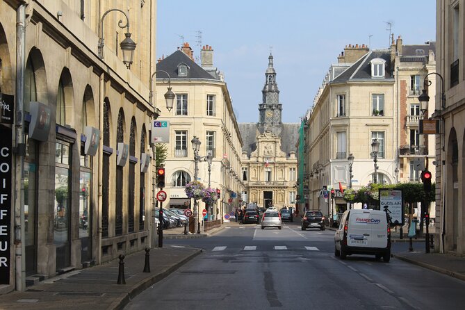 Private 3-hour Walking Tour of Reims with official tour guide - Highlights from Reviews